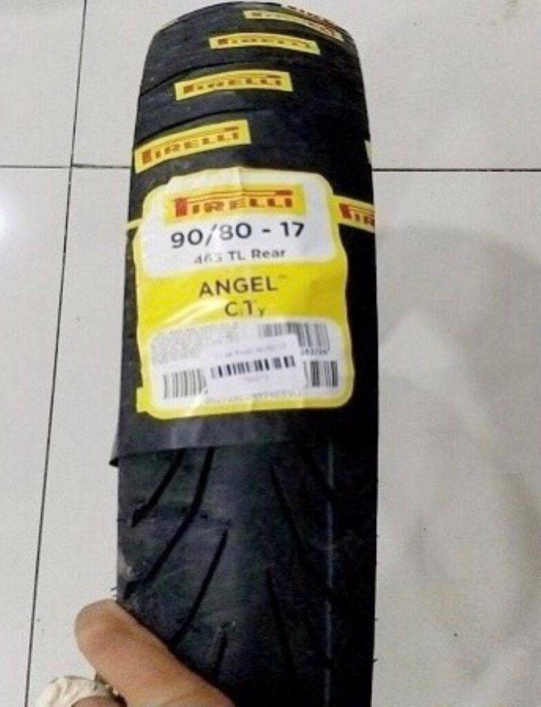 Vỏ Xe Pirelli 90/80-17 Angel City